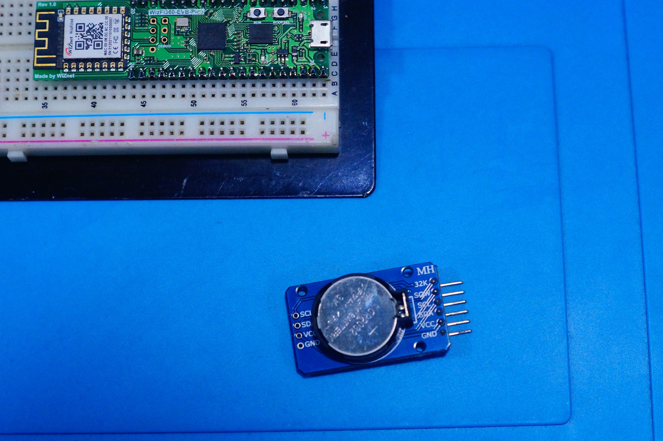 Opensource Pet Feeder using WizFi360-EVB-Pico